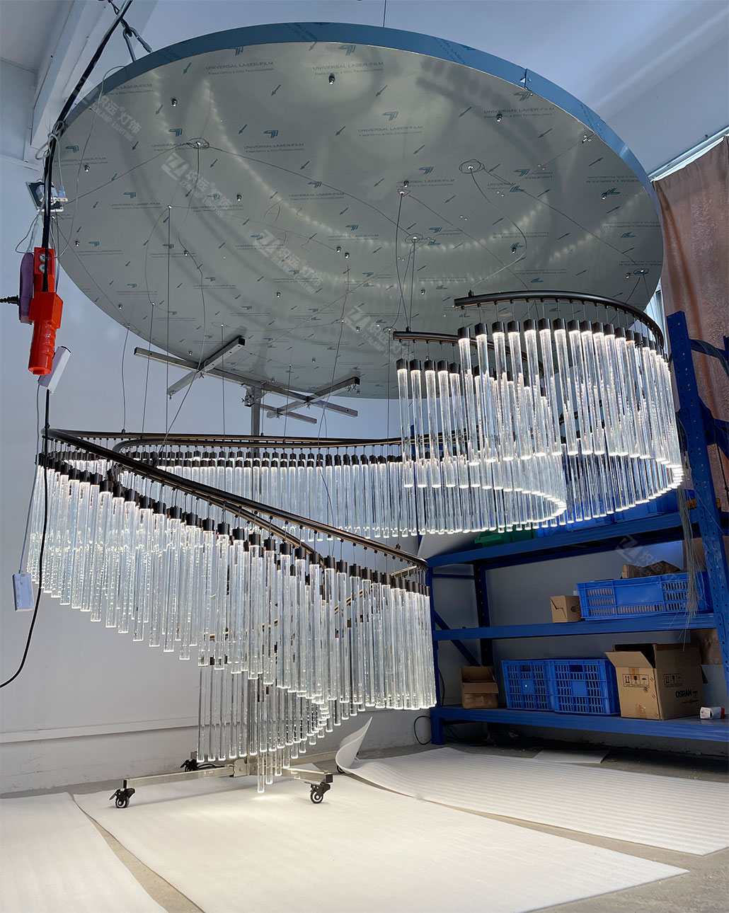 Malaysia Fifth Avenue Hotel Chandelier Factory Assembly Actual Shot ...